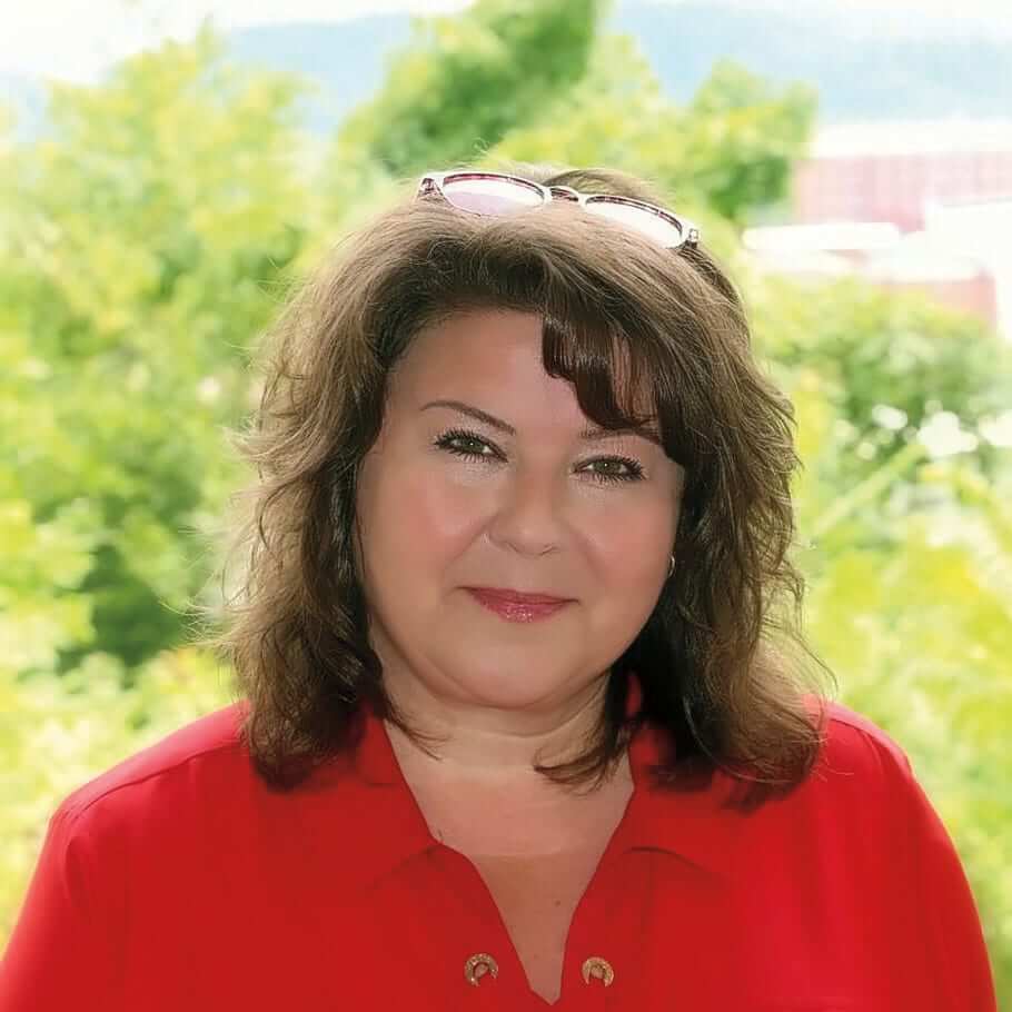 2020 West Virginia Wonder Woman Lisa Messinger Wood - WV Living Magazine